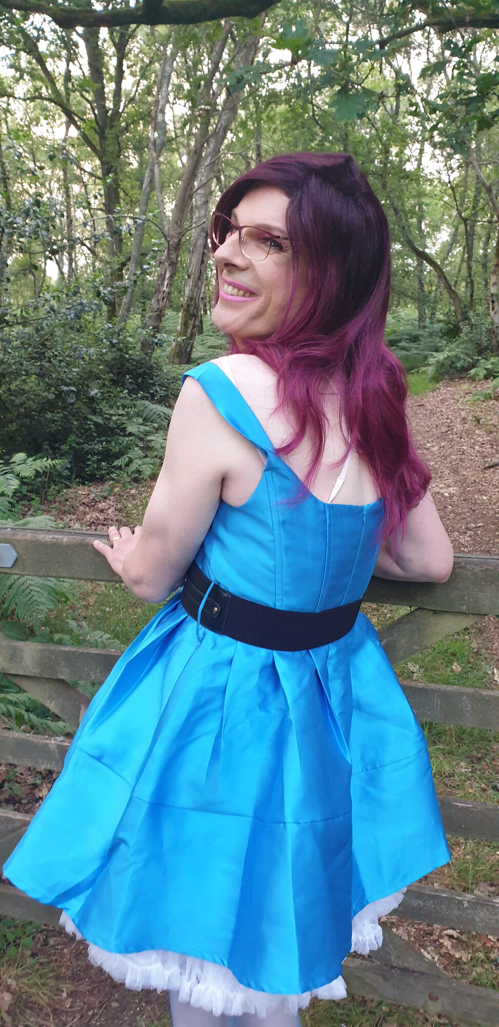 Playing In The Woods 17 Pics Xhamster