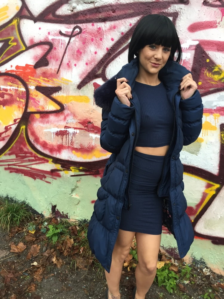 German Teen Lullu Gun 21 Pics Xhamster 4050
