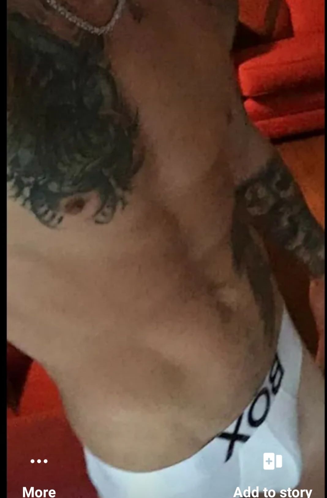 Fit Toned Muscular Chav Shows Off Abs 2 Pics Xhamster