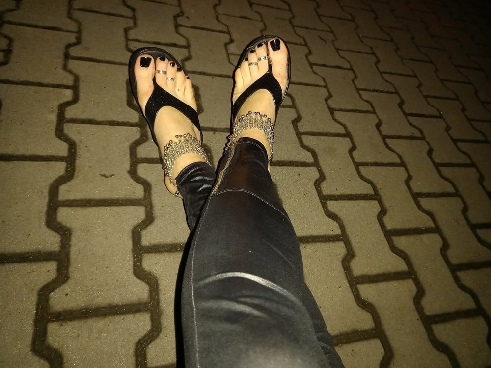 Sexy Feet And Latex Flip Flops 35 Pics Xhamster 9551